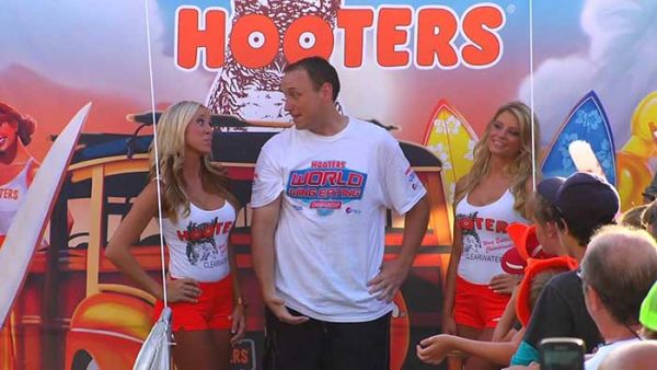 Hooters World Wing Eating Championships | Shops at Heavenly Village ...